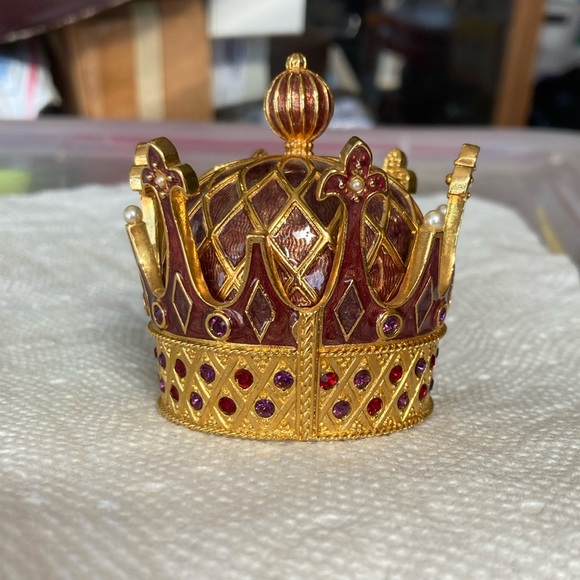 Art | Vintage Edgar Berebi Limited Edition Camelot Crown Trinket Box ...